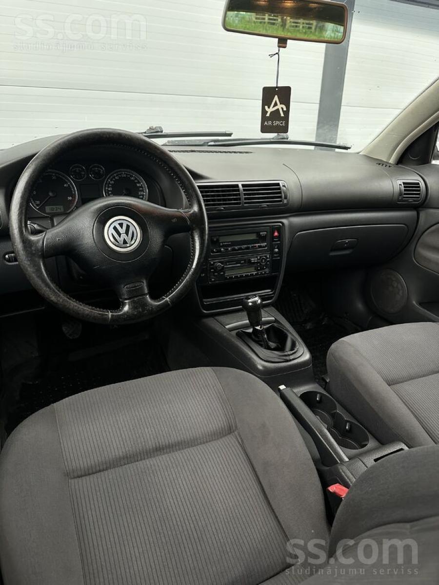 Grey Volkswagen Passat B5 2004 in Balvi, with an engine capacity of 1.90 L and mileage of 390 thousand km for 2050 €, photo 13 on AUTOMOTO.COM.LV