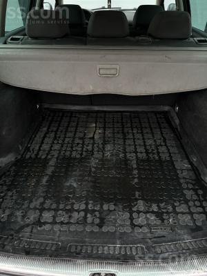 Grey Volkswagen Passat B5 2004 in Balvi, with an engine capacity of 1.90 L and mileage of 390 thousand km for 2050 €, photo 17 on AUTOMOTO.COM.LV