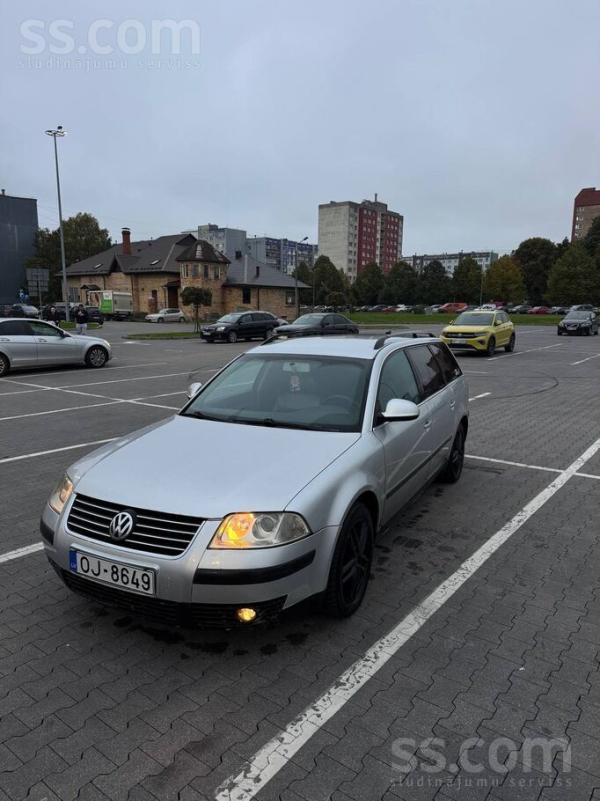 Grey Volkswagen Passat B5 2004 in Riga, with an engine capacity of 1.90 L and mileage of 431 thousand km for 1300 €, photo 4 on AUTOMOTO.COM.LV