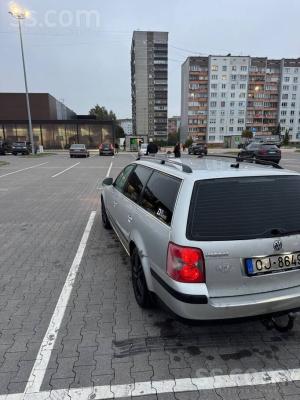Grey Volkswagen Passat B5 2004 in Riga, with an engine capacity of 1.90 L and mileage of 431 thousand km for 1300 €, photo 5 on AUTOMOTO.COM.LV