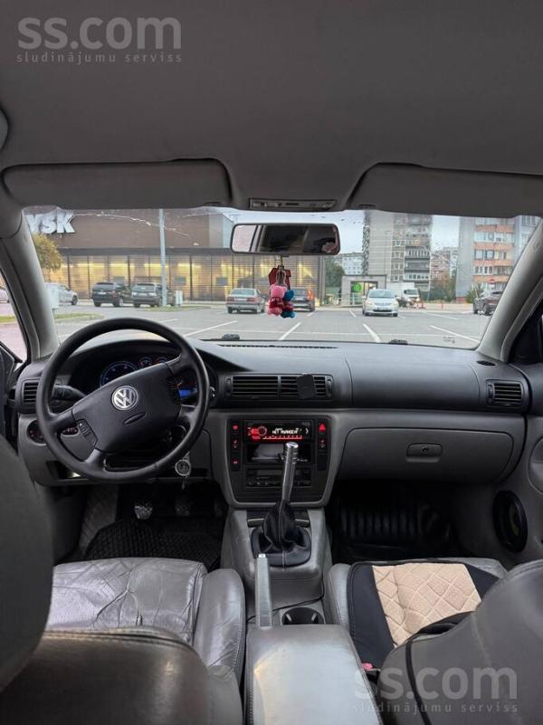 Grey Volkswagen Passat B5 2004 in Riga, with an engine capacity of 1.90 L and mileage of 431 thousand km for 1300 €, photo 7 on AUTOMOTO.COM.LV