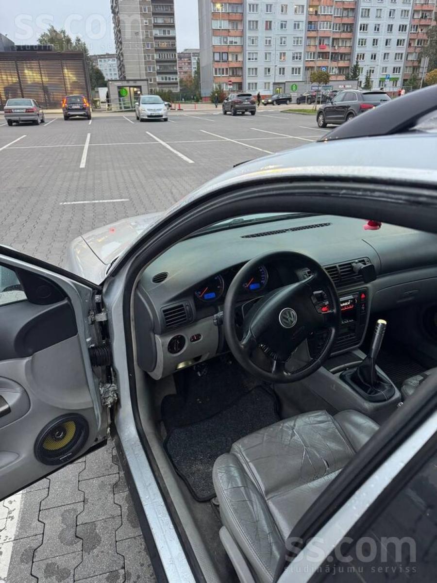 Grey Volkswagen Passat B5 2004 in Riga, with an engine capacity of 1.90 L and mileage of 431 thousand km for 1300 €, photo 8 on AUTOMOTO.COM.LV