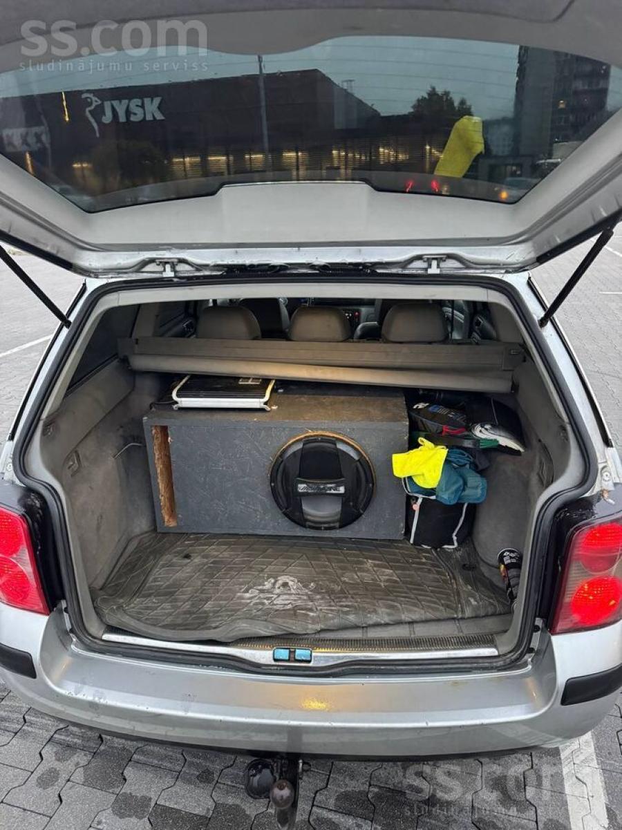 Grey Volkswagen Passat B5 2004 in Riga, with an engine capacity of 1.90 L and mileage of 431 thousand km for 1300 €, photo 10 on AUTOMOTO.COM.LV