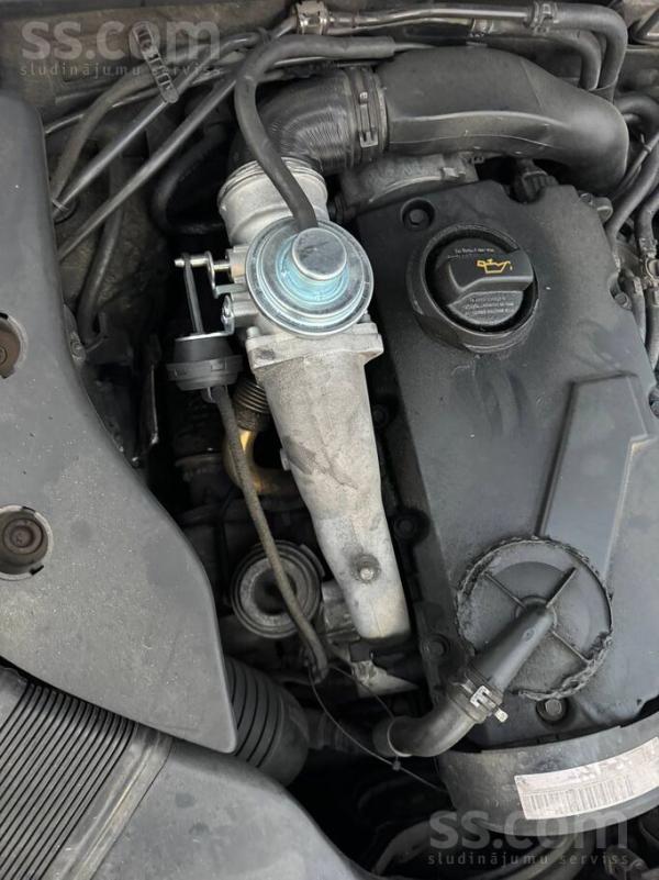 Grey Volkswagen Passat B5 2004 in Riga, with an engine capacity of 1.90 L and mileage of 431 thousand km for 1300 €, photo 11 on AUTOMOTO.COM.LV