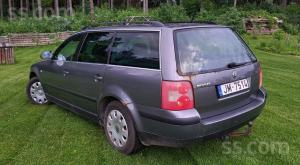 Grey Volkswagen Passat B5 2005 in Valka, with an engine capacity of 1.90 L and mileage of 310 thousand km for 1200 €, photo 5 on AUTOMOTO.COM.LV