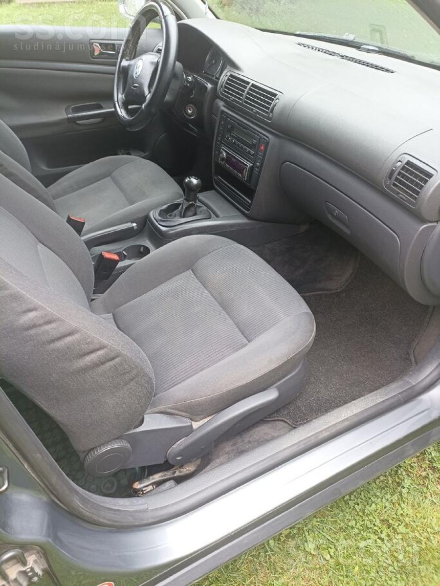 Grey Volkswagen Passat B5 2005 in Gulbene, with an engine capacity of 1.90 L and mileage of 311 thousand km for 1650 €, photo 11 on AUTOMOTO.COM.LV