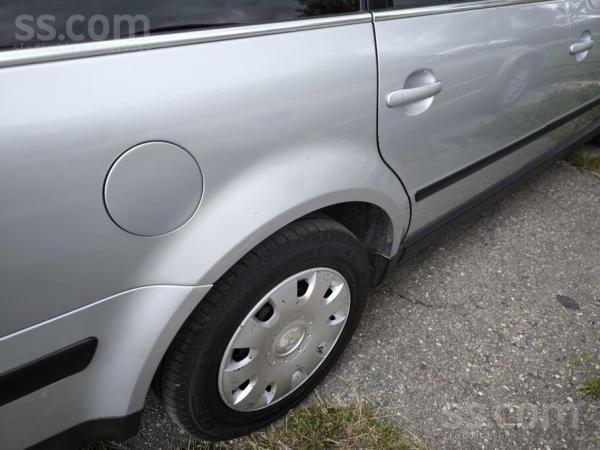 Pelēks Volkswagen Passat B5 2005 Jelgava, ar dzinēja tilpumu 1.90 L un nobraukumu 200 tūkst. km par 1400 €, foto 3 vietnē AUTOMOTO.COM.LV
