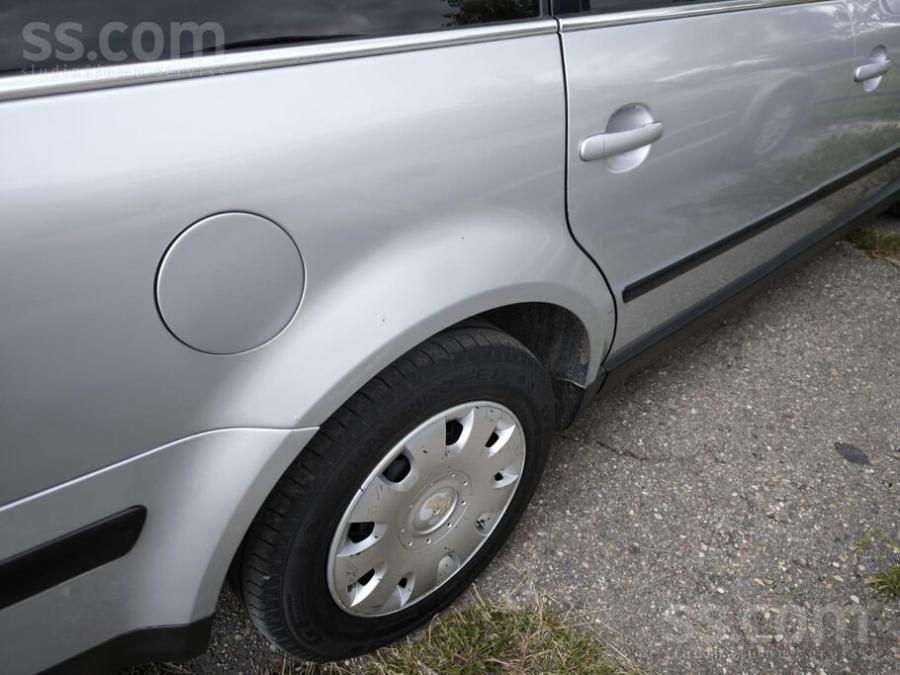 Pelēks Volkswagen Passat B5 2005 Jelgava, ar dzinēja tilpumu 1.90 L un nobraukumu 200 tūkst. km par 1400 €, foto 4 vietnē AUTOMOTO.COM.LV