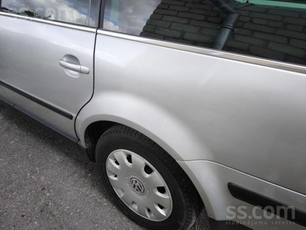 Pelēks Volkswagen Passat B5 2005 Jelgava, ar dzinēja tilpumu 1.90 L un nobraukumu 200 tūkst. km par 1400 €, foto 4 vietnē AUTOMOTO.COM.LV