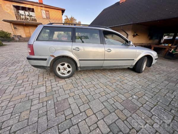 Pelēks Volkswagen Passat B5 2005 Saldus, ar dzinēja tilpumu 1.90 L un nobraukumu 283 tūkst. km par 900 €, foto 6 vietnē AUTOMOTO.COM.LV