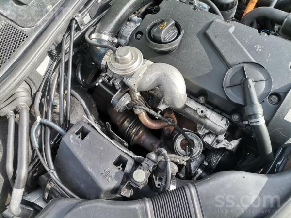 Pelēks Volkswagen Passat B5 2005 Daugavpils, ar dzinēja tilpumu 1.90 L un nobraukumu 310 tūkst. km par 1970 €, foto 10 vietnē AUTOMOTO.COM.LV