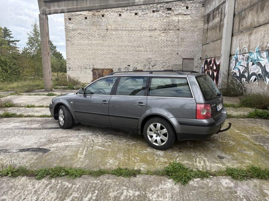 Pelēks Volkswagen Passat B5 2005 Liepāja, ar dzinēja tilpumu 1.90 L un nobraukumu 348 tūkst. km par 1550 €, foto 4 vietnē AUTOMOTO.COM.LV