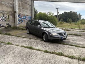 Pelēks Volkswagen Passat B5 2005 Liepāja, ar dzinēja tilpumu 1.90 L un nobraukumu 348 tūkst. km par 1550 €, foto 7 vietnē AUTOMOTO.COM.LV