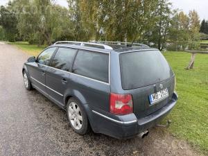 Pelēks Volkswagen Passat B5 2005 Valmiera, ar dzinēja tilpumu 2.50 L un nobraukumu 400 tūkst. km par 990 €, foto 6 vietnē AUTOMOTO.COM.LV