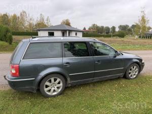 Pelēks Volkswagen Passat B5 2005 Valmiera, ar dzinēja tilpumu 2.50 L un nobraukumu 400 tūkst. km par 990 €, foto 8 vietnē AUTOMOTO.COM.LV