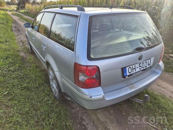 Pelēks Volkswagen Passat B5 2005 Cēsis, ar dzinēja tilpumu 2.00 L un nobraukumu 361 tūkst. km par 1550 €, foto 4 vietnē AUTOMOTO.COM.LV