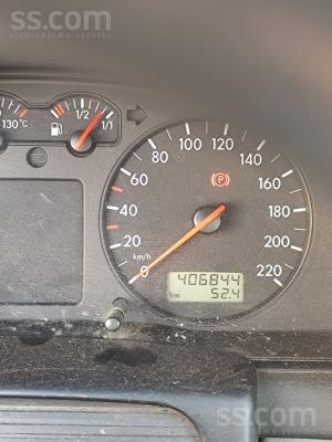 Red Volkswagen Passat B5 1999 in Ventspils, with an engine capacity of 1.90 L and mileage of 406 thousand km for 700 €, photo 5 on AUTOMOTO.COM.LV
