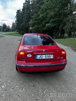 Sarkans Volkswagen Passat B5 1997 Madona, ar dzinēja tilpumu 1.80 L un nobraukumu 367 tūkst. km par 990 €, foto 5 vietnē AUTOMOTO.COM.LV