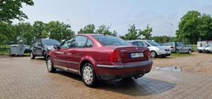 Sarkans Volkswagen Passat B5 1997 Valmiera, ar dzinēja tilpumu 1.60 L un nobraukumu 259 tūkst. km par 950 €, foto 5 vietnē AUTOMOTO.COM.LV
