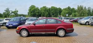 Sarkans Volkswagen Passat B5 1997 Valmiera, ar dzinēja tilpumu 1.60 L un nobraukumu 259 tūkst. km par 950 €, foto 6 vietnē AUTOMOTO.COM.LV