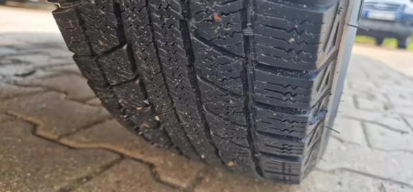 Sarkans Volkswagen Passat B5 1997 Valmiera, ar dzinēja tilpumu 1.60 L un nobraukumu 259 tūkst. km par 950 €, foto 10 vietnē AUTOMOTO.COM.LV
