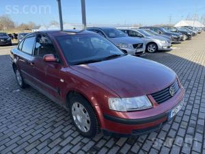 Sarkans Volkswagen Passat B5 1999 Talsi, ar dzinēja tilpumu 1.80 L un nobraukumu 272 tūkst. km par 950 €, foto 6 vietnē AUTOMOTO.COM.LV