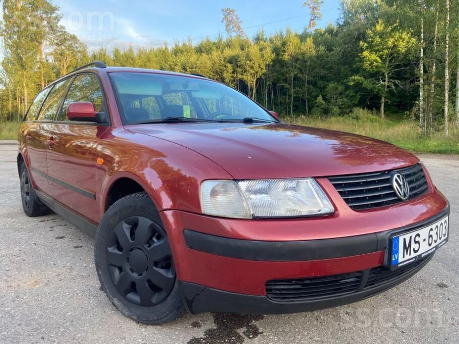 Red Volkswagen Passat B5 1997 in Gulbene, with an engine capacity of 1.60 L and mileage of 286 thousand km for 1450 €, photo 8 on AUTOMOTO.COM.LV