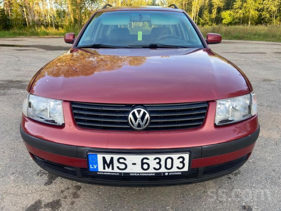 Red Volkswagen Passat B5 1997 in Gulbene, with an engine capacity of 1.60 L and mileage of 286 thousand km for 1450 €, photo 9 on AUTOMOTO.COM.LV
