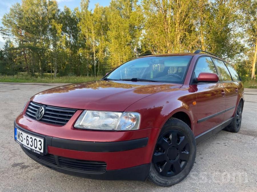 Red Volkswagen Passat B5 1997 in Gulbene, with an engine capacity of 1.60 L and mileage of 286 thousand km for 1450 €, photo 16 on AUTOMOTO.COM.LV
