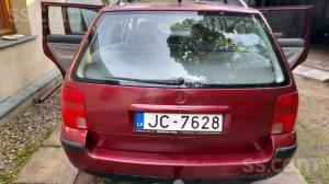 Red Volkswagen Passat B5 1998 in Riga, with an engine capacity of 1.80 L and mileage of 348 thousand km for 1400 €, photo 5 on AUTOMOTO.COM.LV