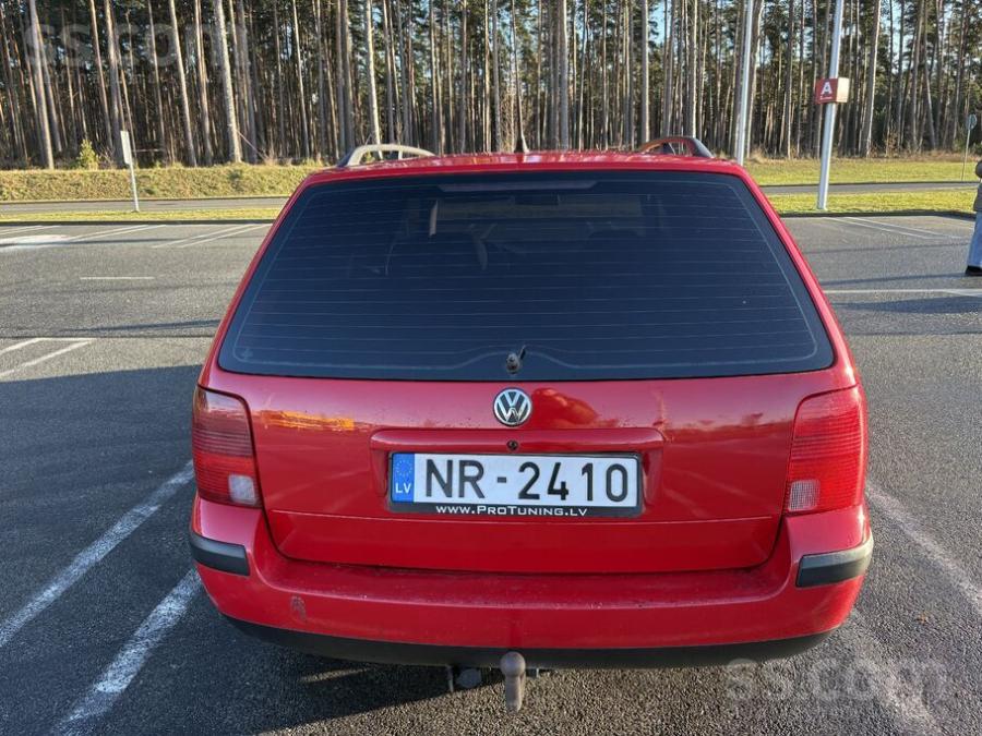 Sarkans Volkswagen Passat B5 2000 Rīga, ar dzinēja tilpumu 1.90 L un nobraukumu 385 tūkst. km par 1000 €, foto 5 vietnē AUTOMOTO.COM.LV