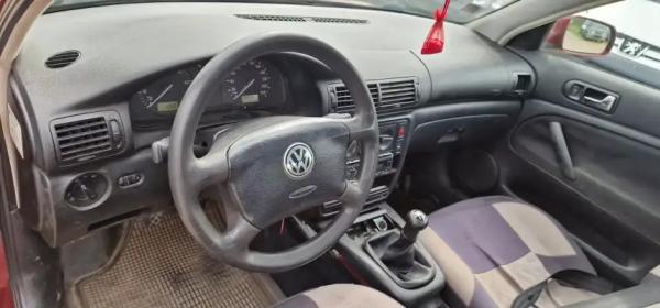 Volkswagen Passat B5 1997 Valmiera, ar dzinēja tilpumu 1.60 L un nobraukumu 210 tūkst. km par 550 €, foto 7 vietnē AUTOMOTO.COM.LV