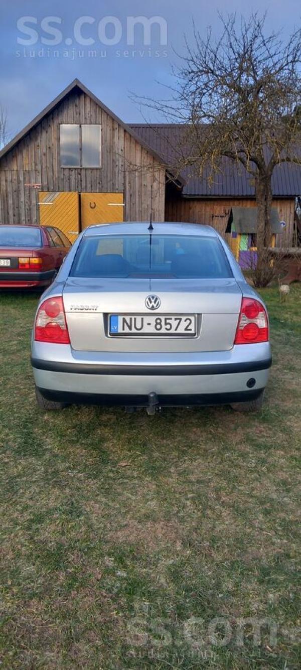 Volkswagen Passat B5 2000 in Aizkraukle, with an engine capacity of 1.60 L and mileage of 208 thousand km for 1750 €, photo 1 on AUTOMOTO.COM.LV