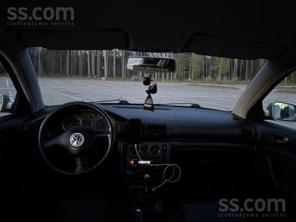 Volkswagen Passat B5 2001 in Dobele, with an engine capacity of 2.30 L and mileage of 334 thousand km for 1750 €, photo 7 on AUTOMOTO.COM.LV