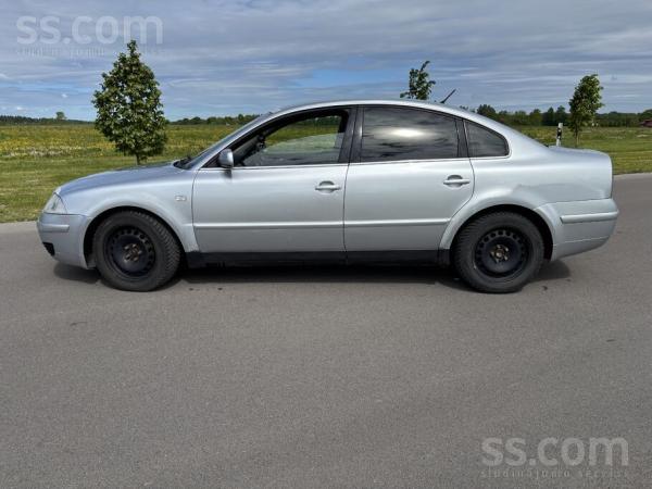 Volkswagen Passat B5 2001 Rīga, ar dzinēja tilpumu 1.90 L un nobraukumu 522 tūkst. km par 900 €, foto 1 vietnē AUTOMOTO.COM.LV
