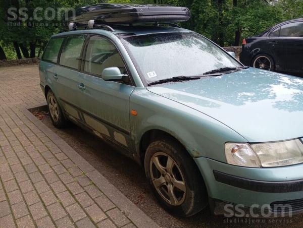 Volkswagen Passat B5 1998 in Valmiera, with an engine capacity of 1.90 L and mileage of 380 thousand km for 500 €, photo 2 on AUTOMOTO.COM.LV