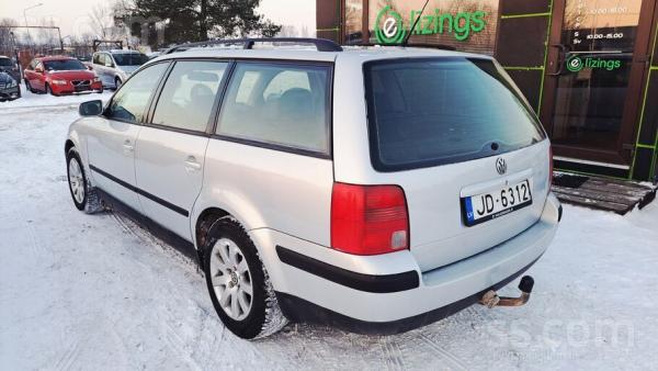 Volkswagen Passat B5 1998 Rīga, ar dzinēja tilpumu 1.90 L un nobraukumu 556 tūkst. km par 1300 €, foto 4 vietnē AUTOMOTO.COM.LV