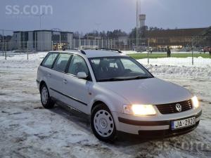 Volkswagen Passat B5 1998 in Valmiera, with an engine capacity of 1.80 L and mileage of 400 thousand km for 1250 €, photo  on AUTOMOTO.COM.LV