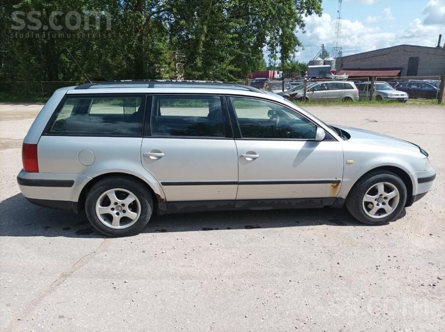 Volkswagen Passat B5 1999 Ludza, ar dzinēja tilpumu 1.90 L un nobraukumu 348 tūkst. km par 900 €, foto 1 vietnē AUTOMOTO.COM.LV