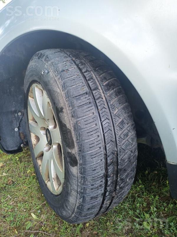 Volkswagen Passat B5 1999 Valka, ar dzinēja tilpumu 1.90 L un nobraukumu 347 tūkst. km par 400 €, foto 7 vietnē AUTOMOTO.COM.LV