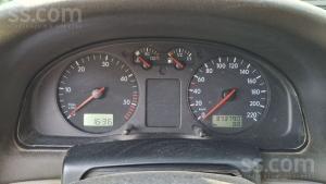 Volkswagen Passat B5 1999 in Cesis, with an engine capacity of 1.90 L and mileage of 374 thousand km for 500 €, photo 3 on AUTOMOTO.COM.LV