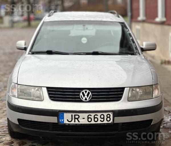 Volkswagen Passat B5 2000 Jelgava, ar dzinēja tilpumu 1.90 L un nobraukumu 325 tūkst. km par 850 €, foto 1 vietnē AUTOMOTO.COM.LV