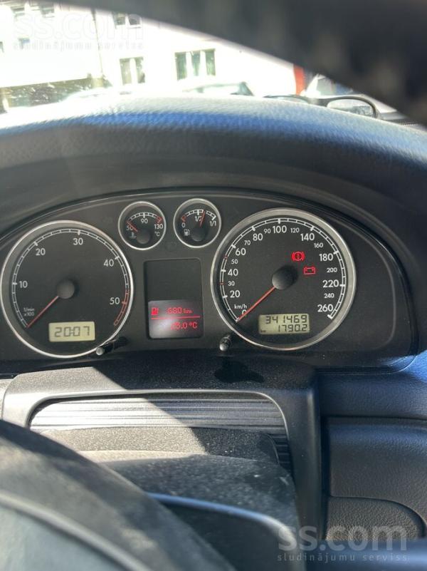 Volkswagen Passat B5 2001 Dobele, ar dzinēja tilpumu 1.90 L un nobraukumu 341 tūkst. km par 1600 €, foto 4 vietnē AUTOMOTO.COM.LV