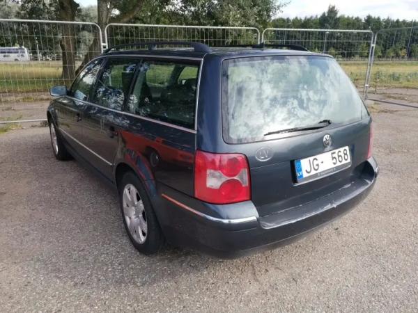 Volkswagen Passat B5 2001 Liepāja, ar dzinēja tilpumu 2.30 L un nobraukumu 487 tūkst. km par 850 €, foto 4 vietnē AUTOMOTO.COM.LV