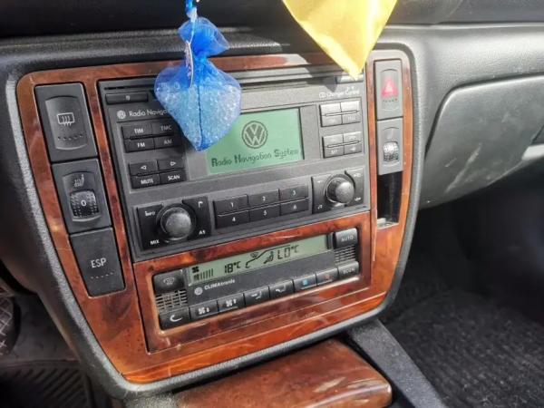 Volkswagen Passat B5 2001 Liepāja, ar dzinēja tilpumu 2.30 L un nobraukumu 487 tūkst. km par 850 €, foto 9 vietnē AUTOMOTO.COM.LV