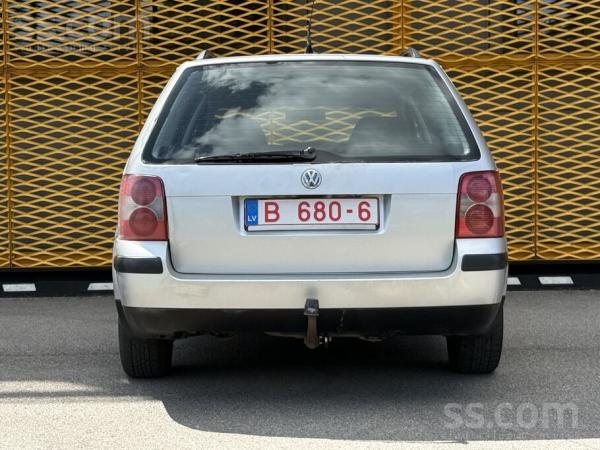 Volkswagen Passat B5 2002 in Ogre, with an engine capacity of 1.60 L and mileage of 189 thousand km for 1390 €, photo 4 on AUTOMOTO.COM.LV