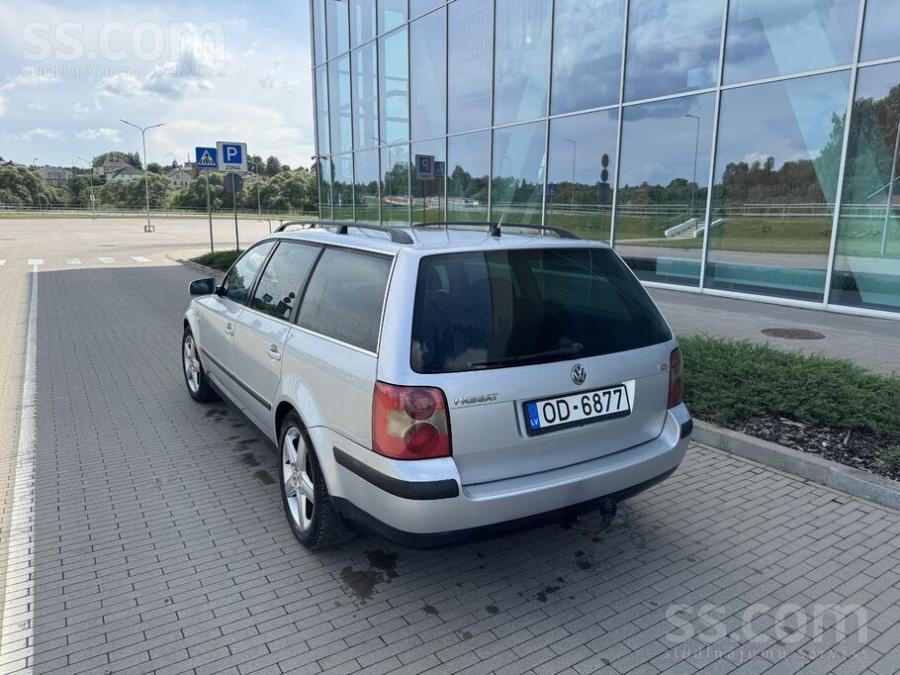 Volkswagen Passat B5 2002 in Rezekne, with an engine capacity of 1.90 L and mileage of 259 thousand km for 2600 €, photo 3 on AUTOMOTO.COM.LV