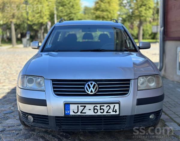 Volkswagen Passat B5 2004 in Jelgava, with an engine capacity of 1.90 L and mileage of 433 thousand km for 850 €, photo 6 on AUTOMOTO.COM.LV