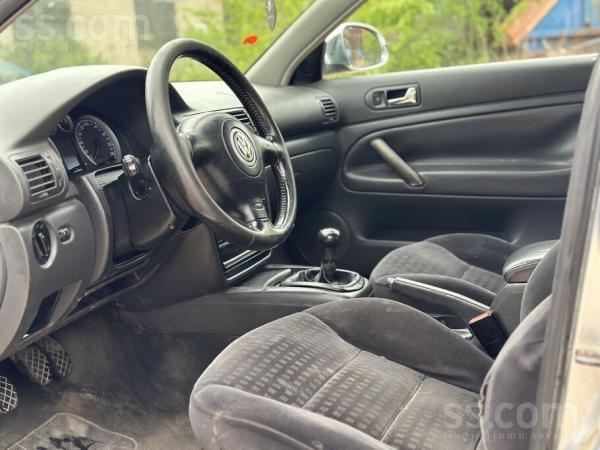 Volkswagen Passat B5 2004 Rīga, ar dzinēja tilpumu 1.90 L un nobraukumu 450 tūkst. km par 690 €, foto 8 vietnē AUTOMOTO.COM.LV
