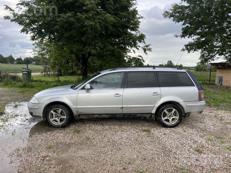 Volkswagen Passat B5 2005 in Bauska, with an engine capacity of 1.90 L and mileage of 467 thousand km for 899 €, photo 1 on AUTOMOTO.COM.LV